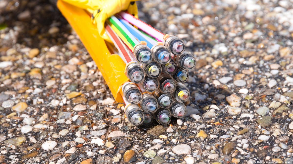 France: Telecom fiber optic networks sabotaged – DW – 07/29/2024