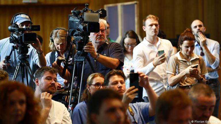 Kara-Murza: 'I know I will be back in my home country.'