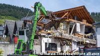 Germany: Hotel in deadly collapse needs more excavation work