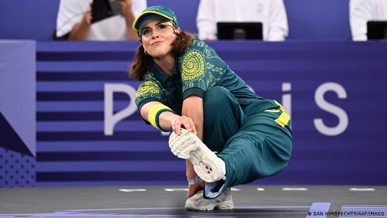 Raygun officially ranked world No. 1 female breakdancer – DW – 09/11/2024