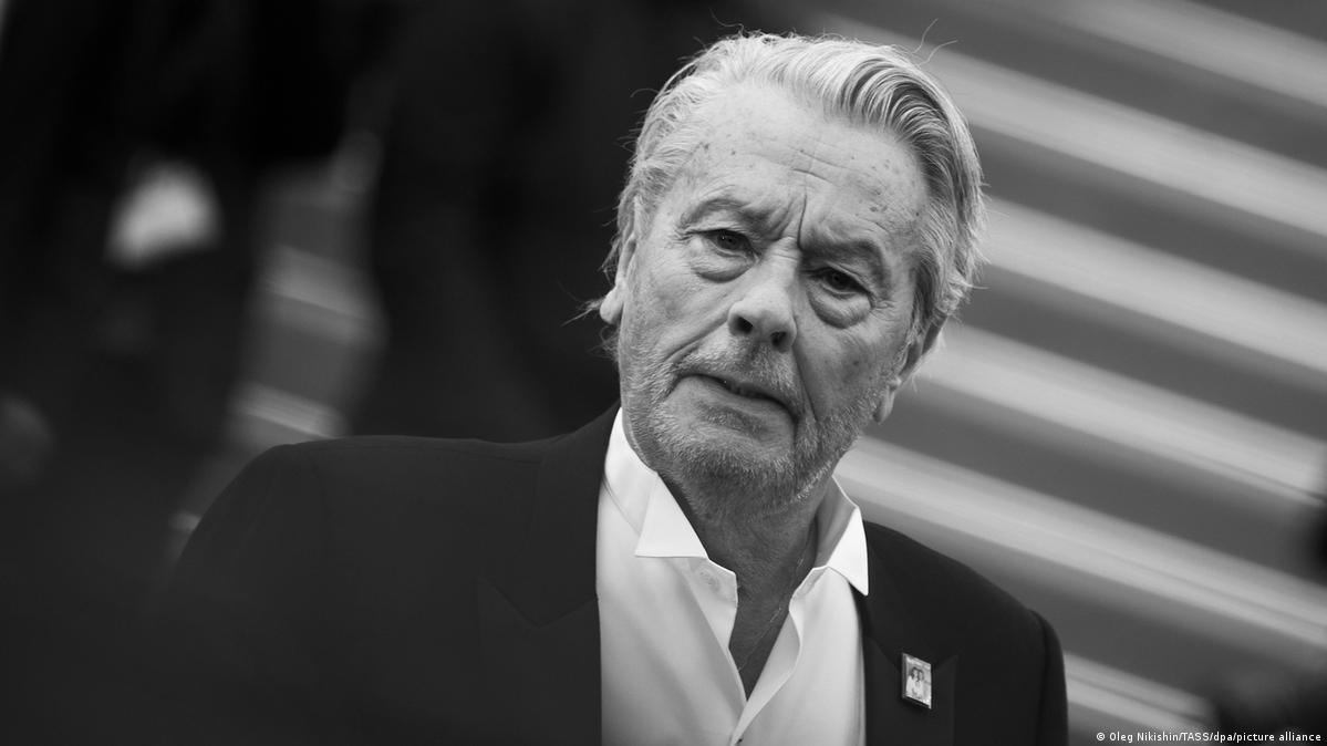 French film star Alain Delon dies at 88