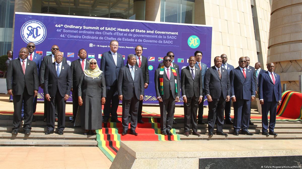 Viongozi SADC warefusha muda wa vikosi vyake Kongo – DW – 21.11.2024