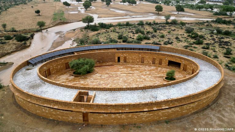 Bokep indo di sotwe she put together a strategy for me and