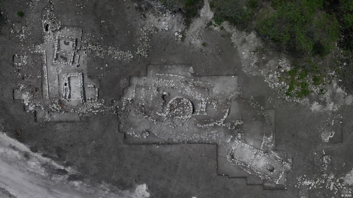 "El apestoso": desentierran templo de dios maya de la muerte