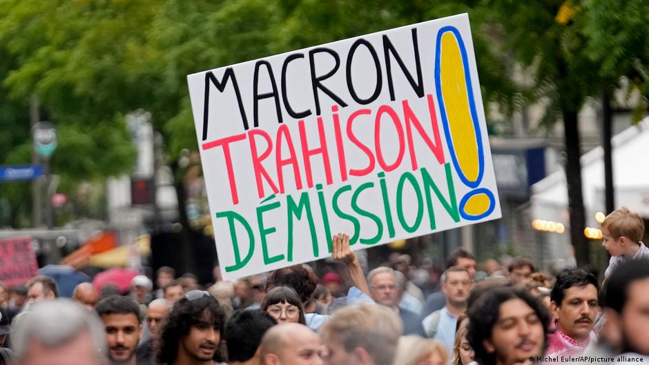 France in turmoil: Macron faces growing public anger