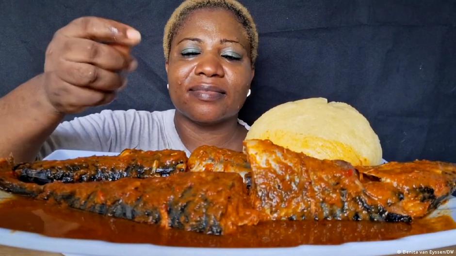 Eating on camera becoming a growing trend in Africa – DW – 09/21/2024
