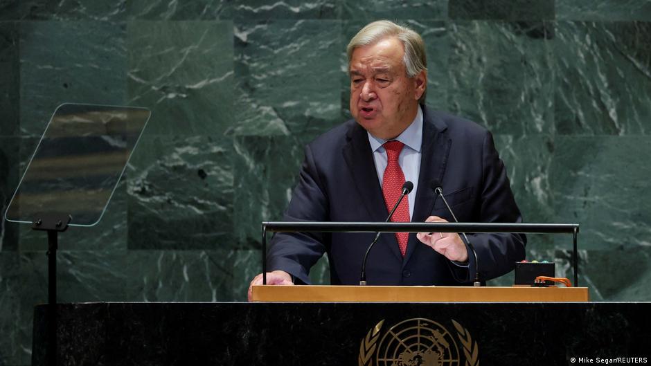 Jefe de la ONU pide ante Putin una "paz justa" en Ucrania – DW – 24/10/2024