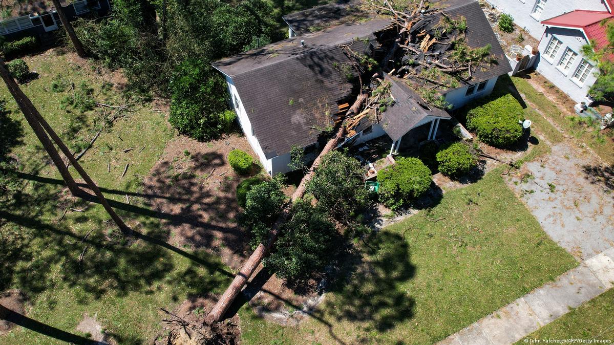 US: Hurricane Helene leaves millions without power – DW – 09/29/2024