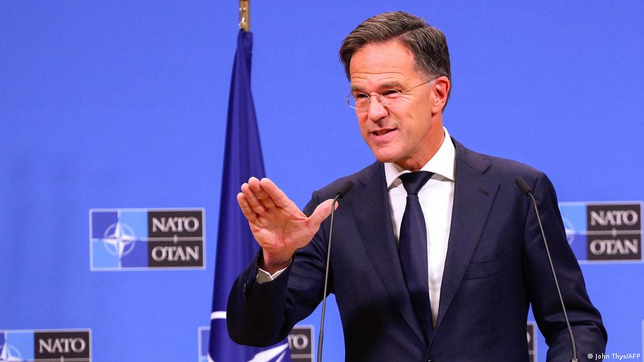 Jens Stoltenberg confie les clés de l'Otan à Mark Rutte – DW – 01/10/2024