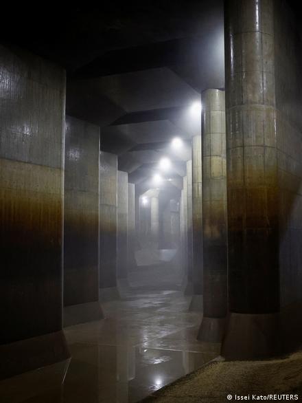 Japan Underground Buildings Shinjuku's Underground Labyrinth (or The