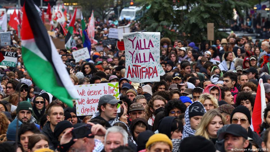 Germany to deport pro-Palestinian protesters – DW – 04/03/2025