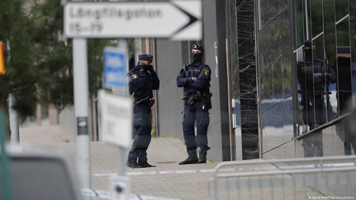Sweden: Police investigate shooting near 'Israeli target'