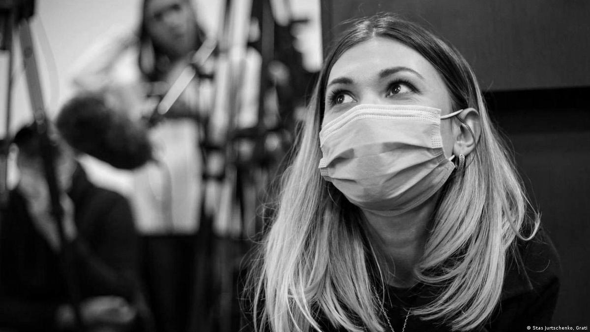 La UE pide investigar muerte de periodista ucraniana – DW – 11/10/2024