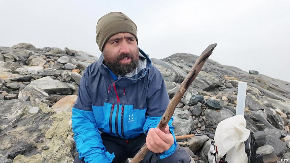 Norway's melting ice reveals artifacts hidden for centuries – DW – 10 ...