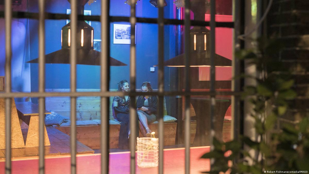 The story behind the Netherlands' empty prisons – DW – 10/20/2024