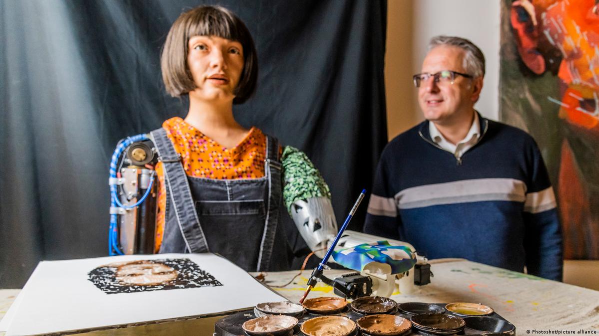 Portrait by robot to be sold at Sotheby's in world first