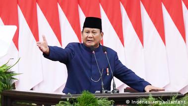 Prabowo Terbitkan Inpres Efisiensi 2025 – DW – 23.01.2025