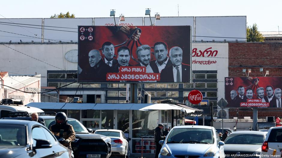 Gruzija na vododelnici: Istok ili Zapad? – DW – 26. 10. 2024.