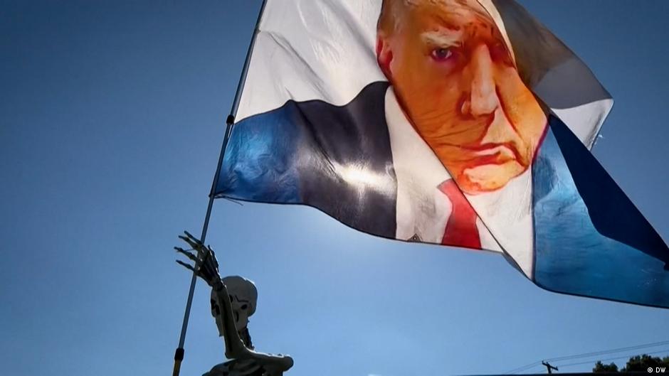 Young, Determined, Divided: How Gen Z is Shaping US Politics – DW – 10 ...