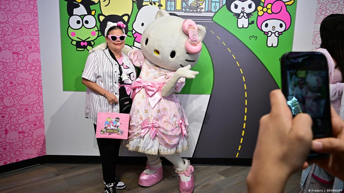 Hello Kitty será "embajadora" en Gran Torneo de Sumo