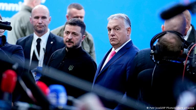 EU reels from Trump win, German Cabinet's fall – DW – 11/08/2024