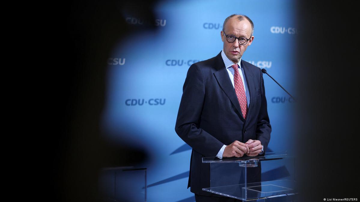 Germany's coalition collapse: Merz's CDU ready to take power – DW – 11 ...