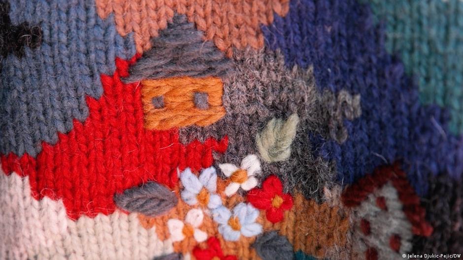 Serbia's handmade sweaters go from tradition to trend – DW – 11/08/2024