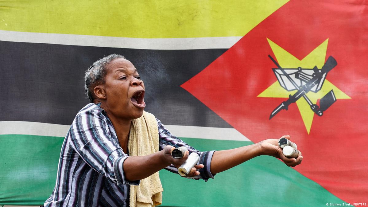 Mozambique protests: Can SADC resolve the political impasse? – DW – 11 ...