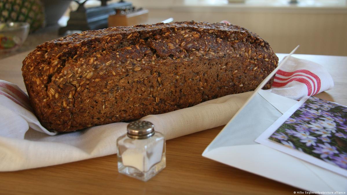 Must-have German household items – DW – 11/20/2024