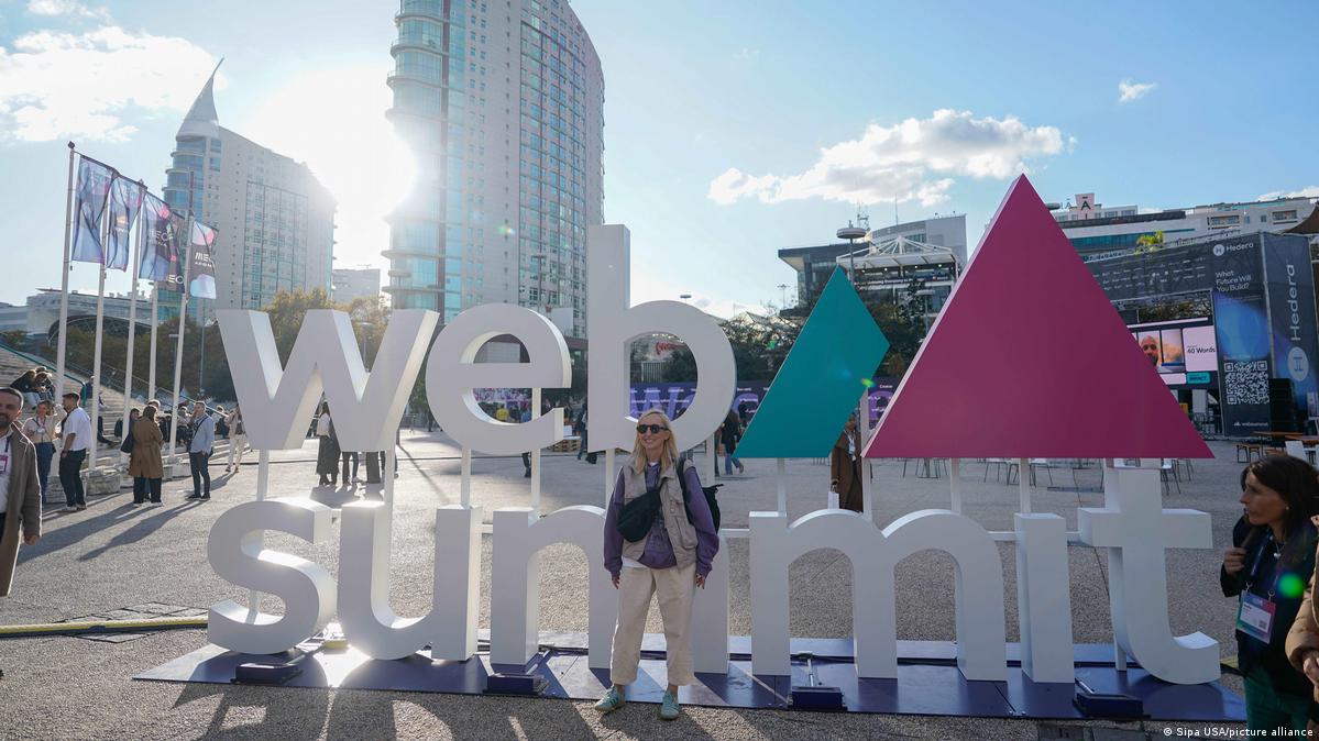 Web Summit: European tech startups await Trump's return – DW – 11/14/2024