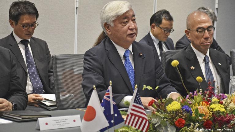 Japanese troops to start deployments in Australia
