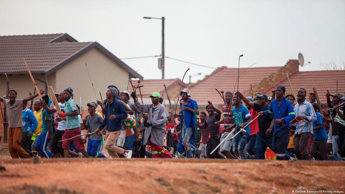 Mob justice a growing problem in some African countries – DW – 11/21/2024