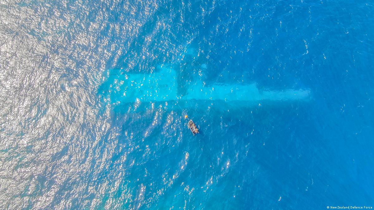 NZ navy vessel sank due to 'autopilot' error — inquiry