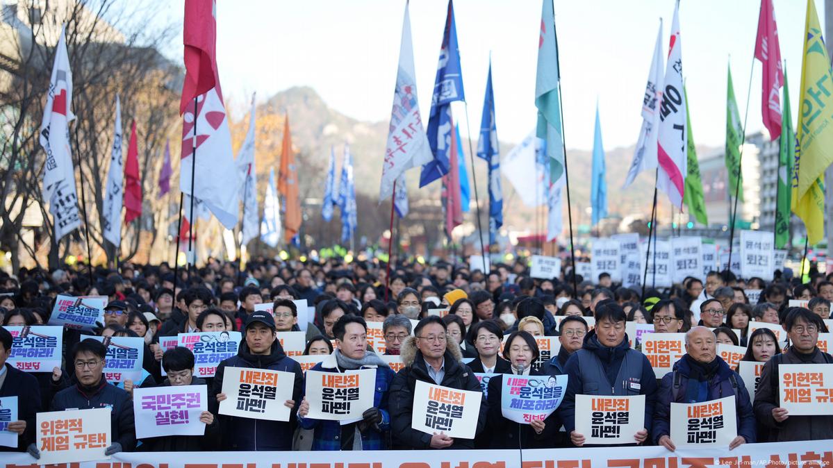 Korea Kusini kupiga kura ya kumfungulia mashtaka rais – DW – 05.12.2024 Korea Kusini kupiga kura ya kumfungulia mashtaka rais – DW – 05.12.2024
