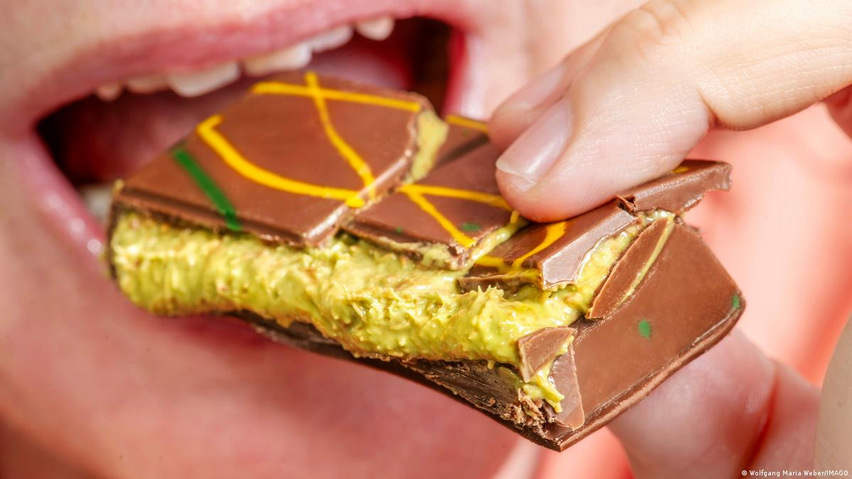 Dubai chocolate, matcha and quinoa: Dark side of food trends – DW – 10 ...
