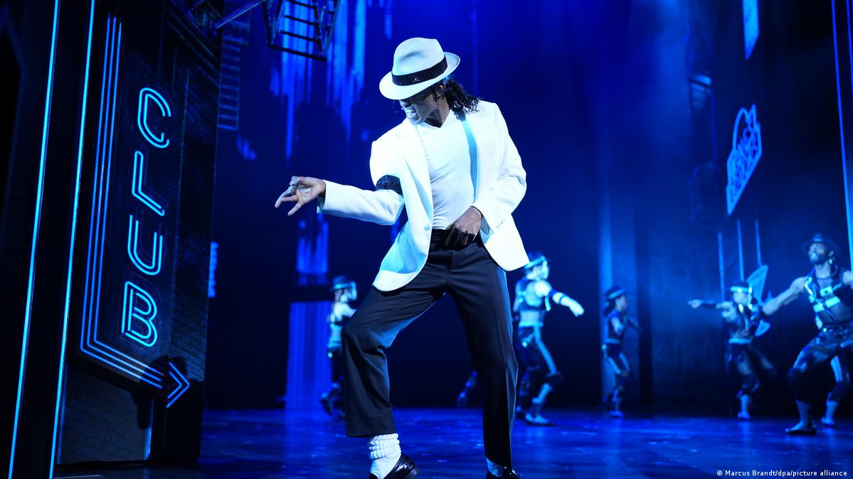 Estrenan primer tráiler de la biopic de Michael Jackson