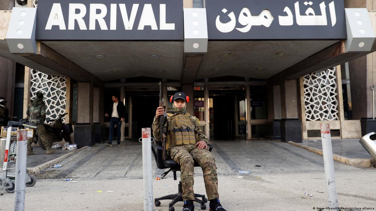 From drugs to displacement: Impacts of Syria's reignited war – DW – 12 ...