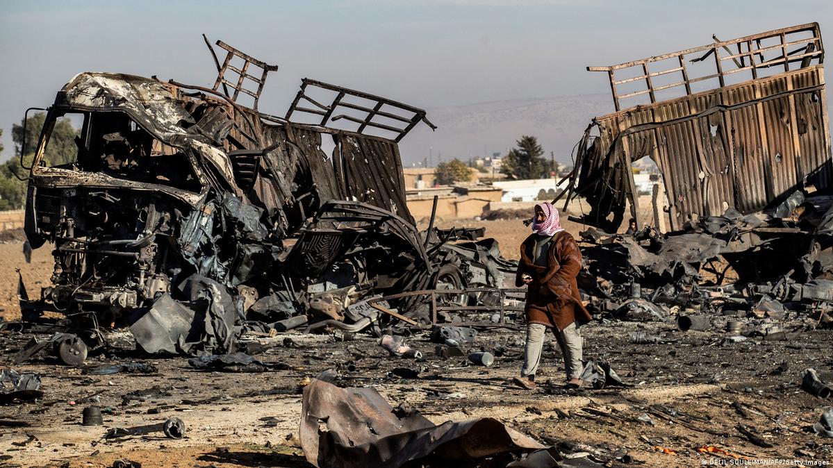 Where to next for Israel and Syria after Assad's downfall? – DW – 12/10 ...