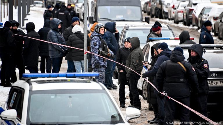 Russia detains suspect over General Igor Kirillov's killing – DW – 12 ... Russia detains suspect over General Igor Kirillov's killing – DW – 12 ...