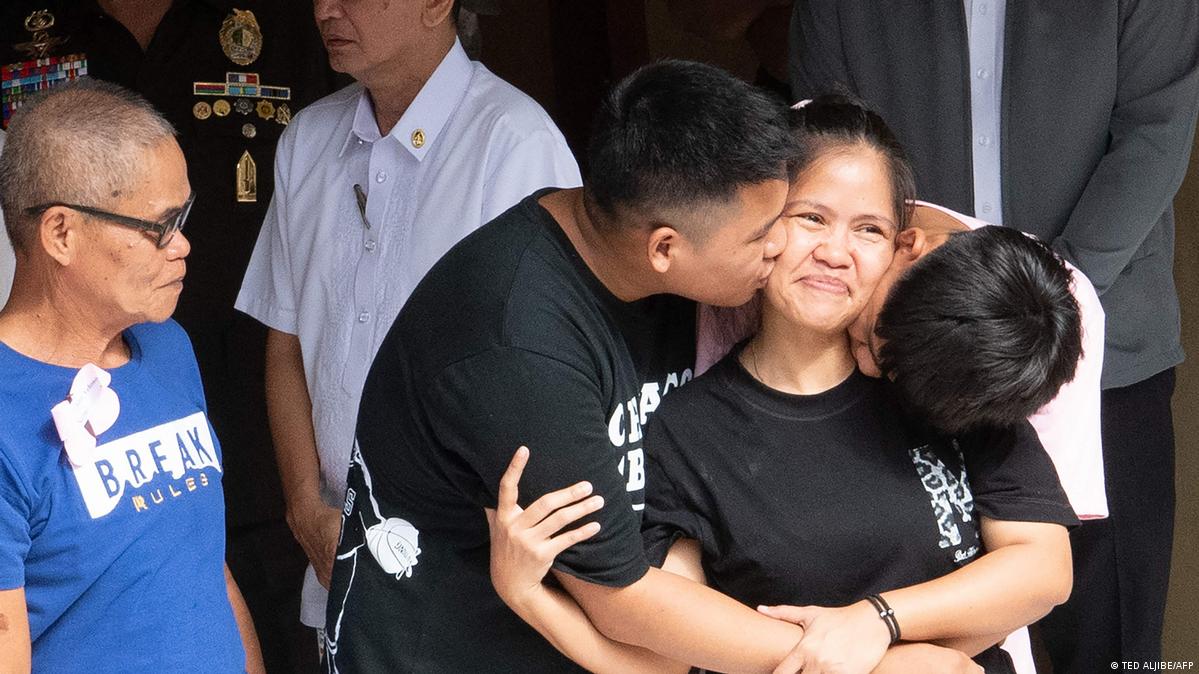 Filipina goes home after 15 years on death row in Indonesia – DW – 12/18/2024