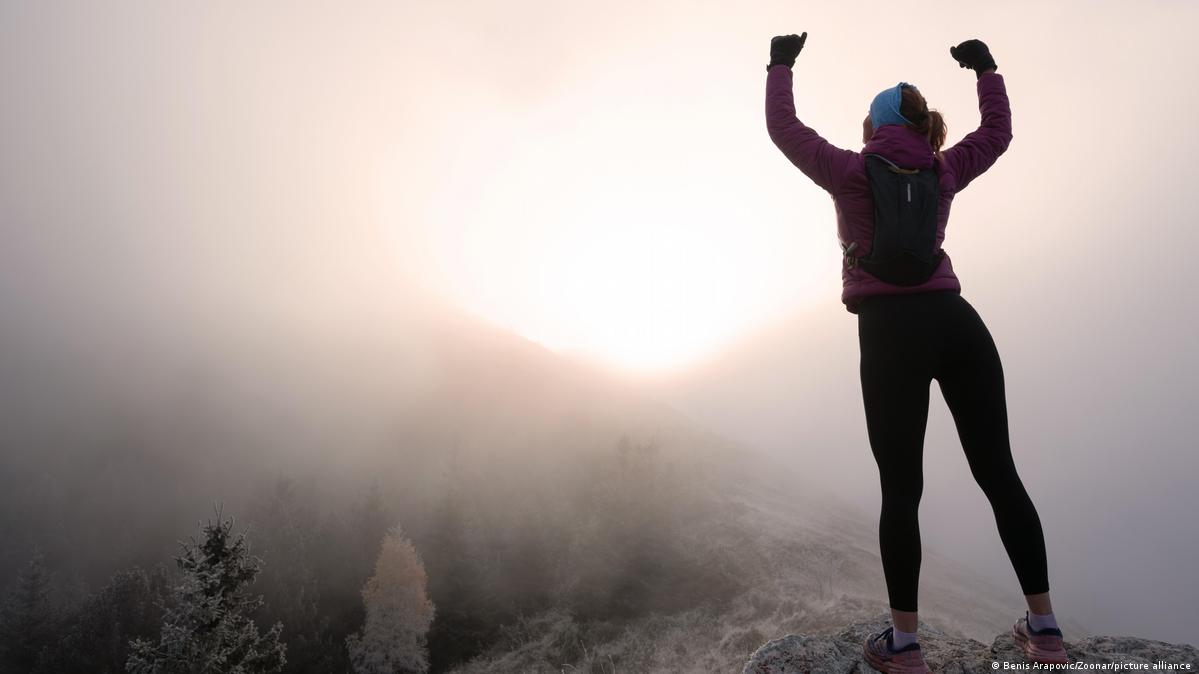 New Year's Eve: How to make resolutions for 2026 – DW – 12/29/2025