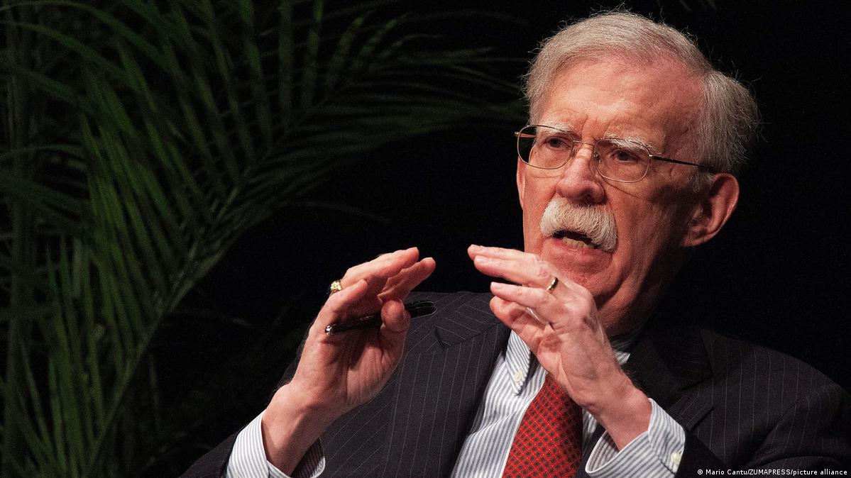 US: FBI searches home of John Bolton — reports – DW – 08/22/2025