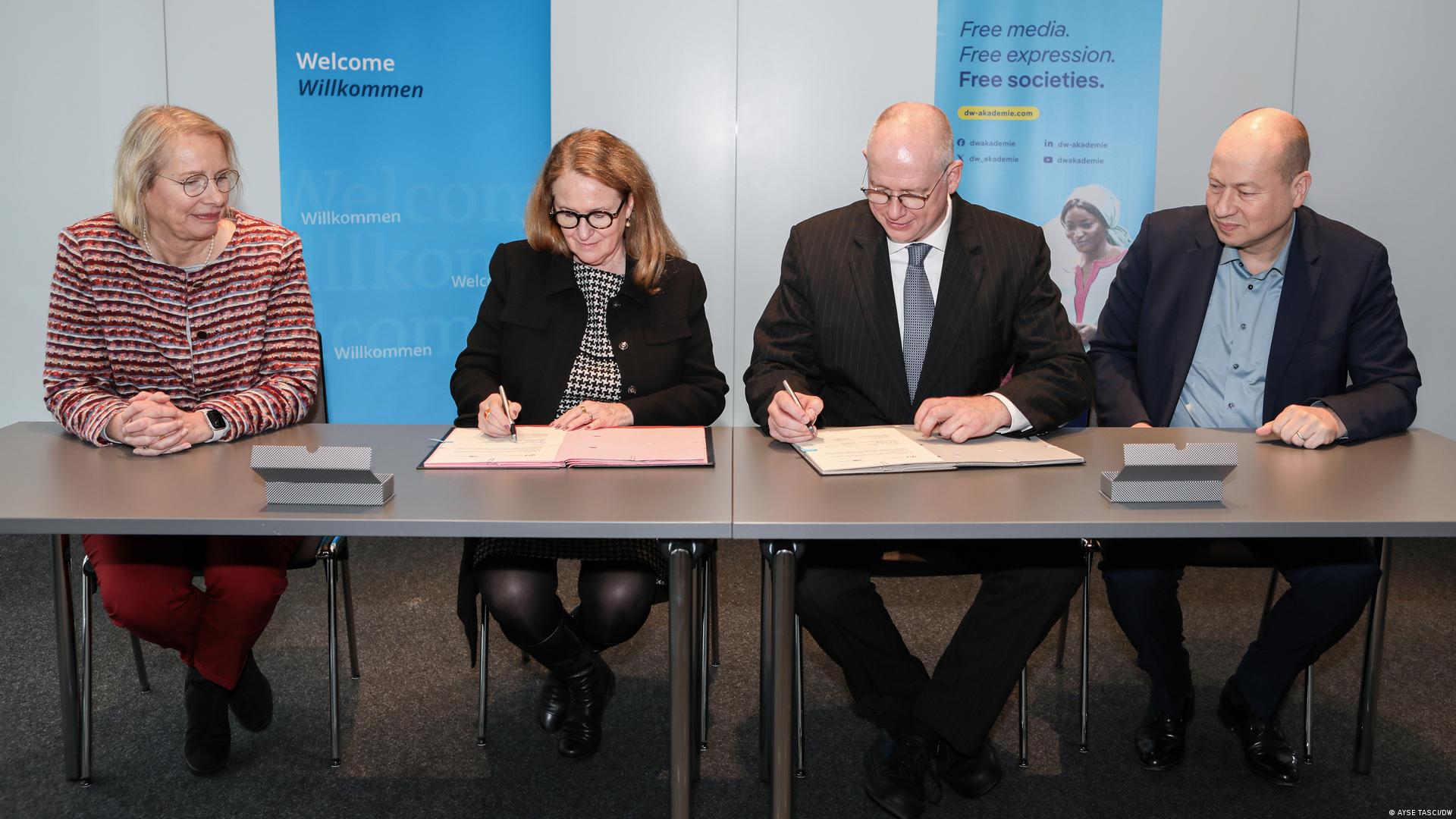 DW Akademie and GIZ aim to work closer together