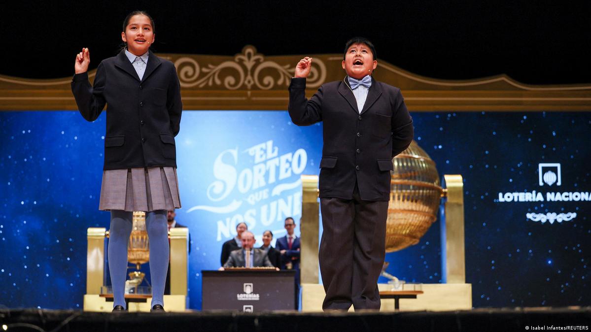 Spain: World's biggest lottery El Gordo awards billions