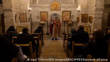 Syrian Christians: Debating the past, worry for the future