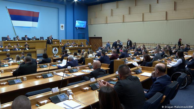 Zaštita politika sa obje strane Drine