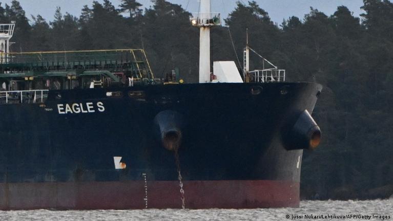 Разрыв кабеля Estlink 2: в Финском заливе нашли якорь – DW – 07.01.2025