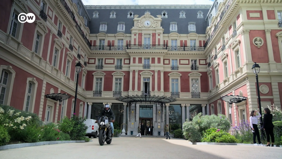 The world of Germany's superrich – DW – 12/30/2024