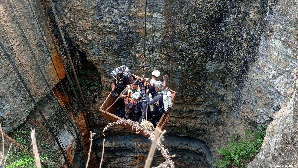 India: Three feared dead in mining accident – DW – 01/07/2025