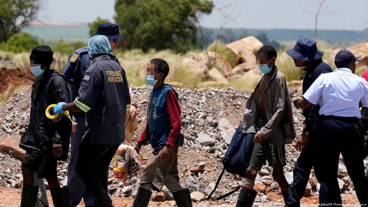 South Africa: Survivors, corpses pulled from gold mine